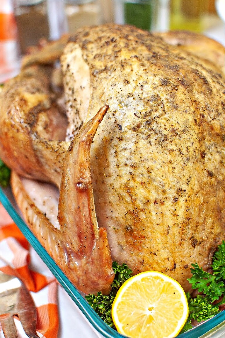 Keto Roast Turkey - Stylish Cravings