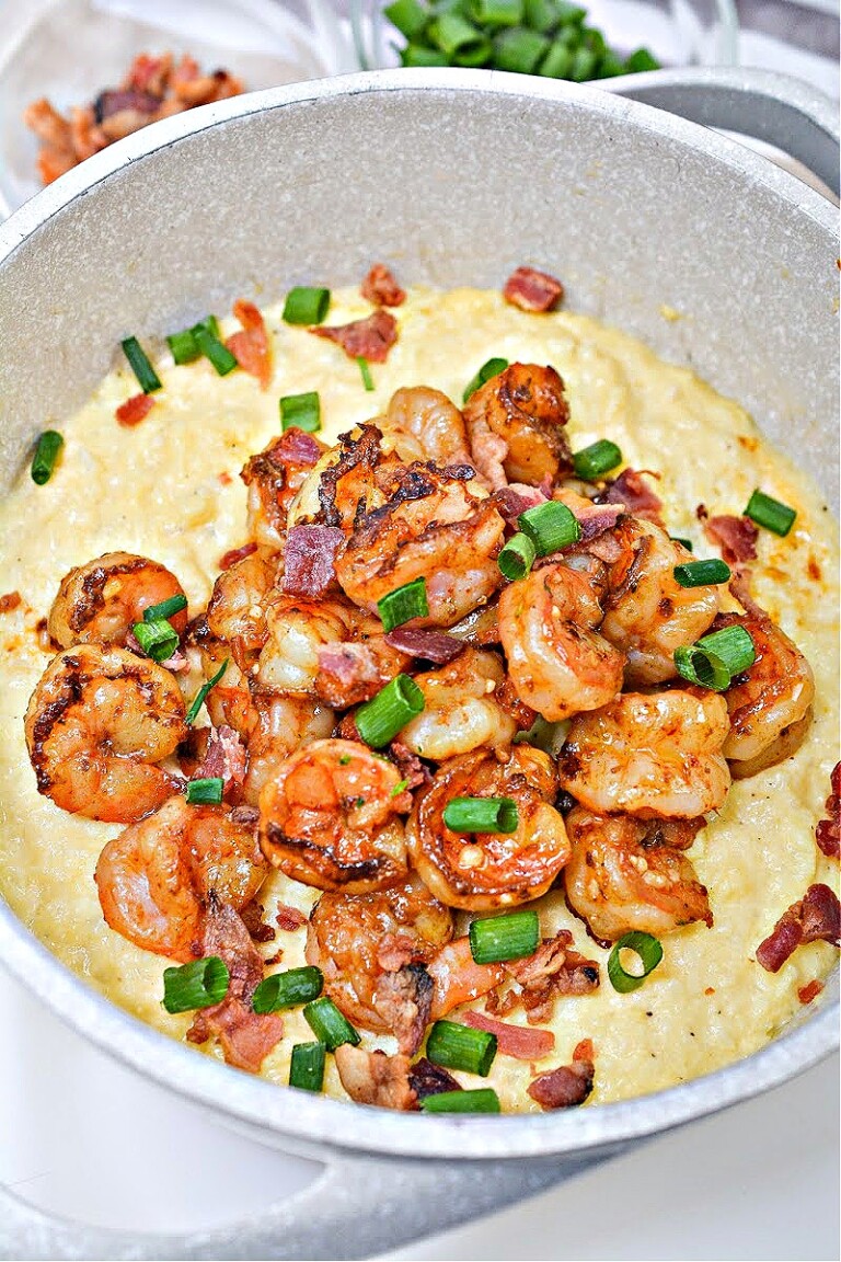 Cheesy Keto Southern Style Shrimp and Grits