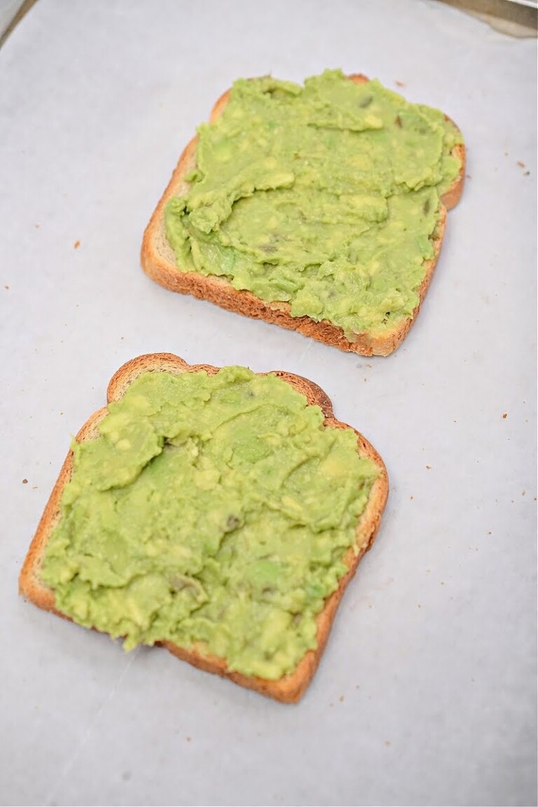 Keto Cottage Cheese Toast - Easy Breakfast or Lunch