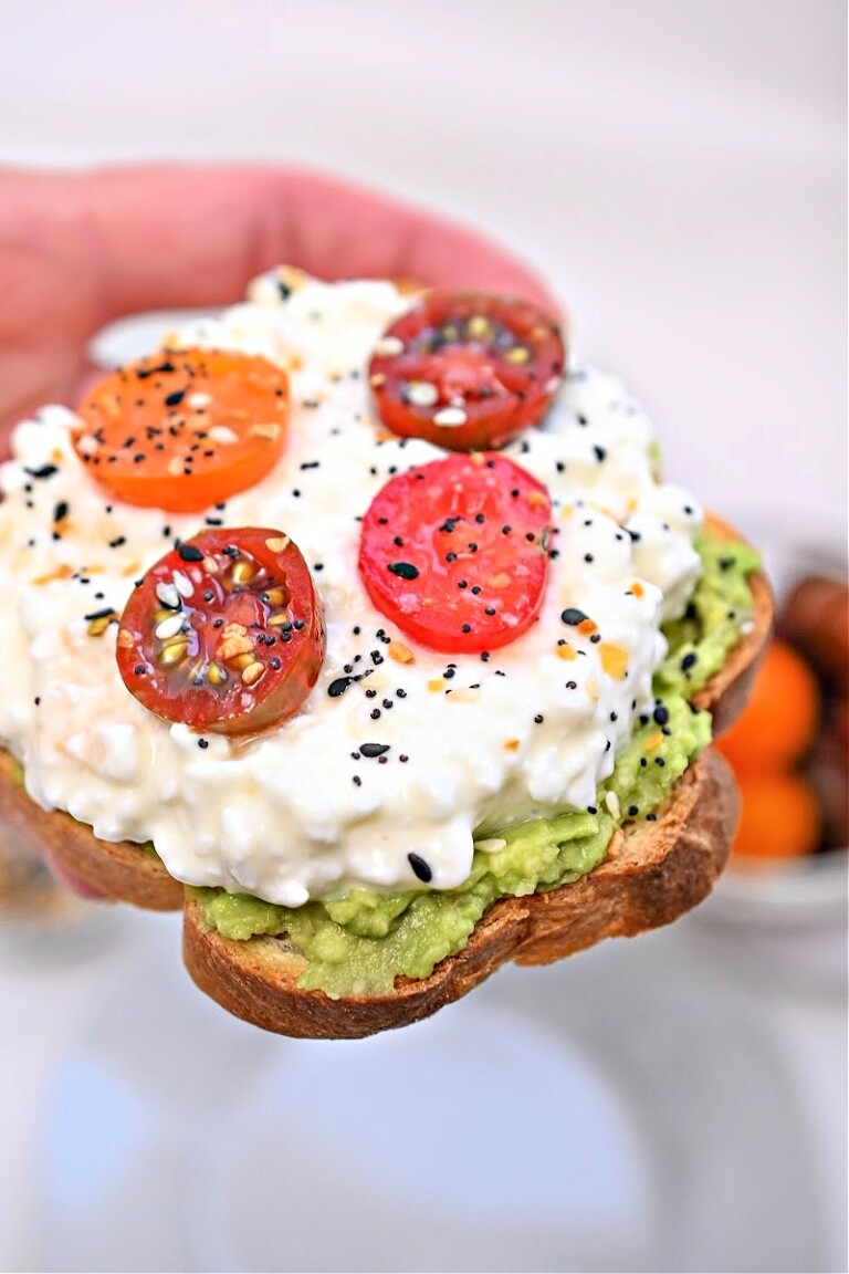 Keto Cottage Cheese Toast - Easy Breakfast or Lunch