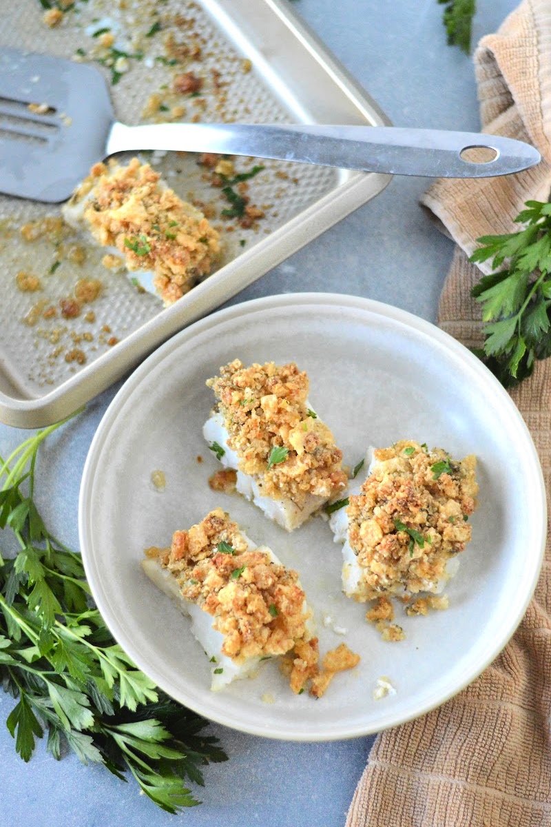 Keto Crispy Buttery Parmesan Crusted Cod 1 Net Carb Per Serving
