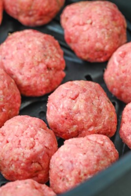 Keto Meatball Eyeballs - Easy Halloween Recipe