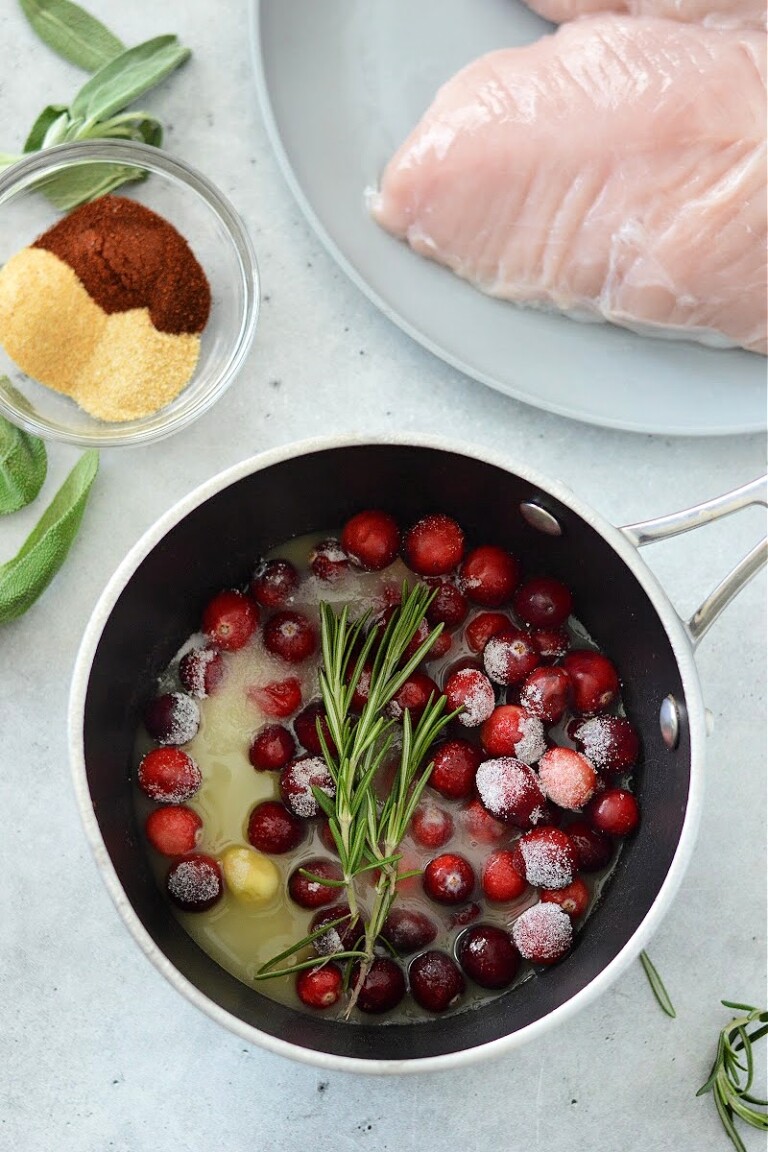 Low Carb Cranberry Turkey Breasts - 2 Net Carbs Per Serving