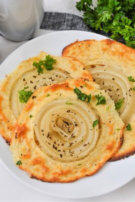 Low-Carb Healthy Onion Rings - Easy To Make
